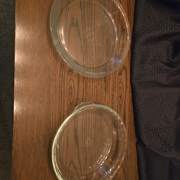 Pyrex | Kitchen | Vintage Pyrex Lot Of 2 Clear Glass Pie Plate Dish 238 ...